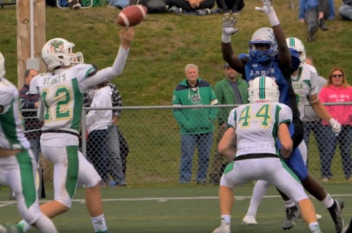 Fighting Irish football teams keep on winning - The Quebec Chronicle ...