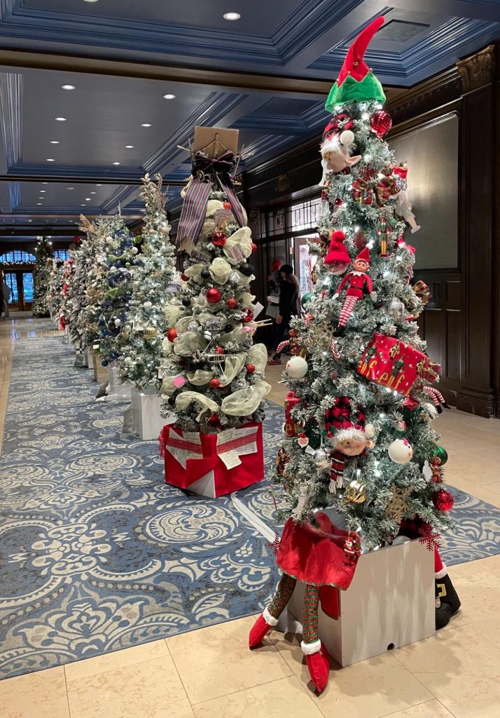 Christmas trees raise hope at Château Frontenac - The Quebec Chronicle ...