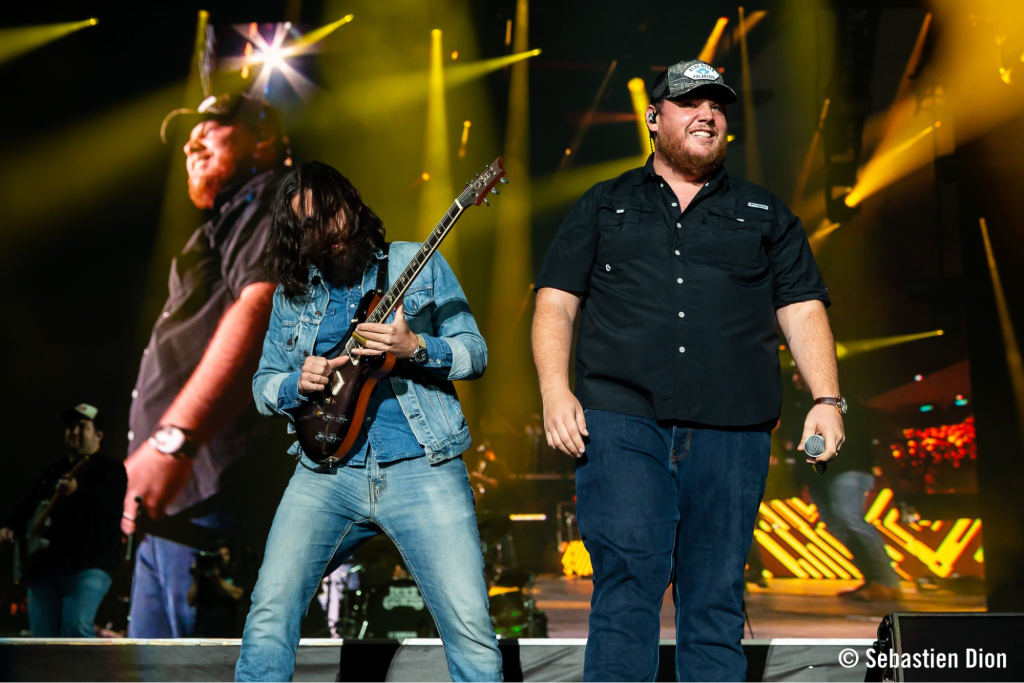 FEQ: Affable country star Luke Combs wows 'beautiful' Quebec crowd ...