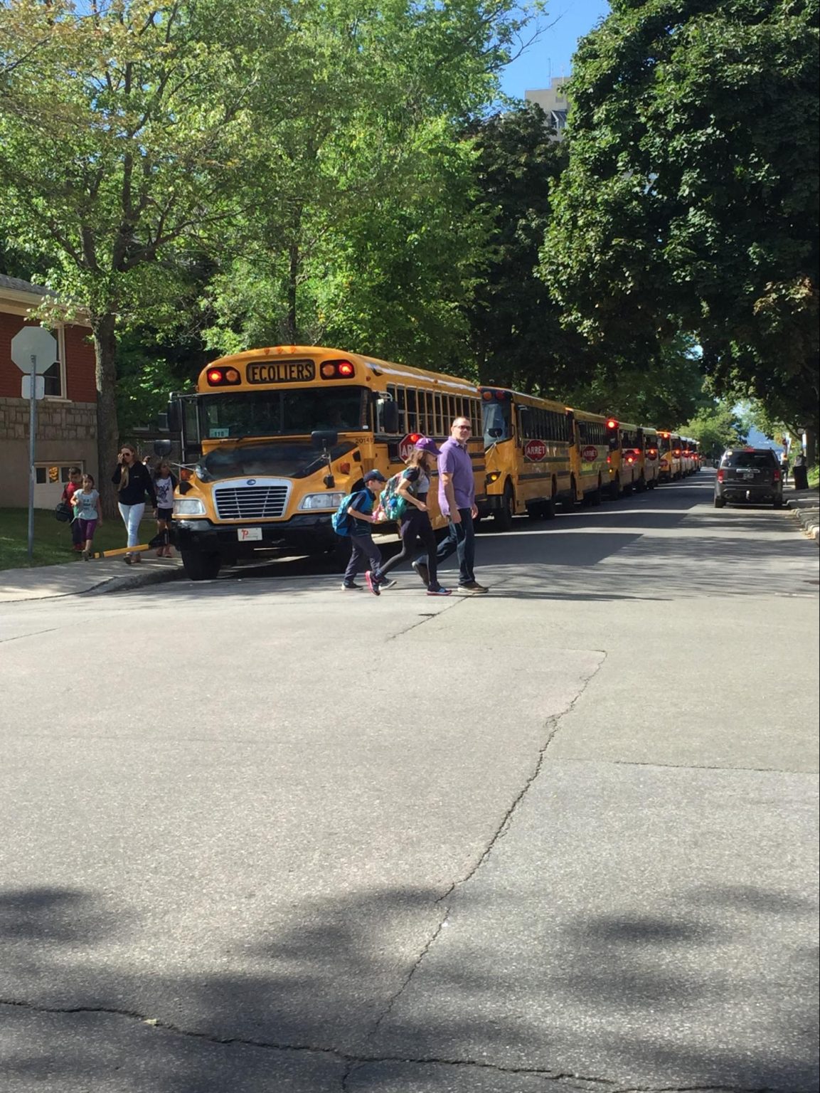 Back to school: CQSB, transporters solve bus puzzle - The Quebec ...