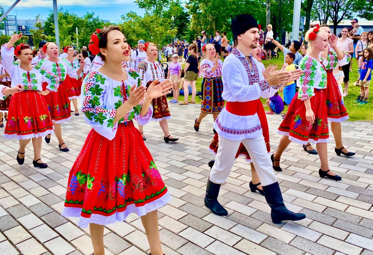 MondoKarnaval embraces diversity with open arms - The Quebec Chronicle ...