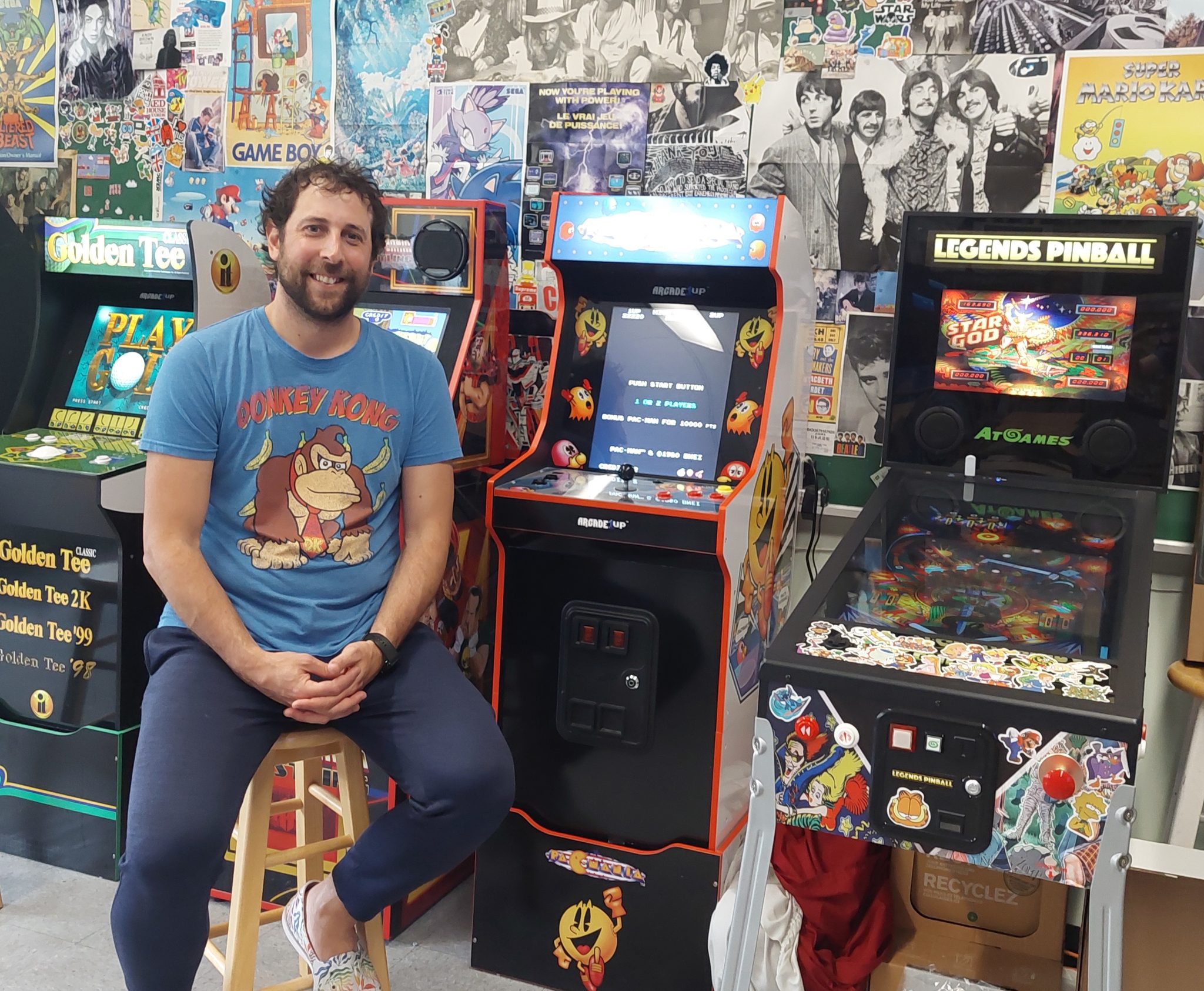 Awalt's Arcade gets QHS students playing on the same team - The Quebec ...