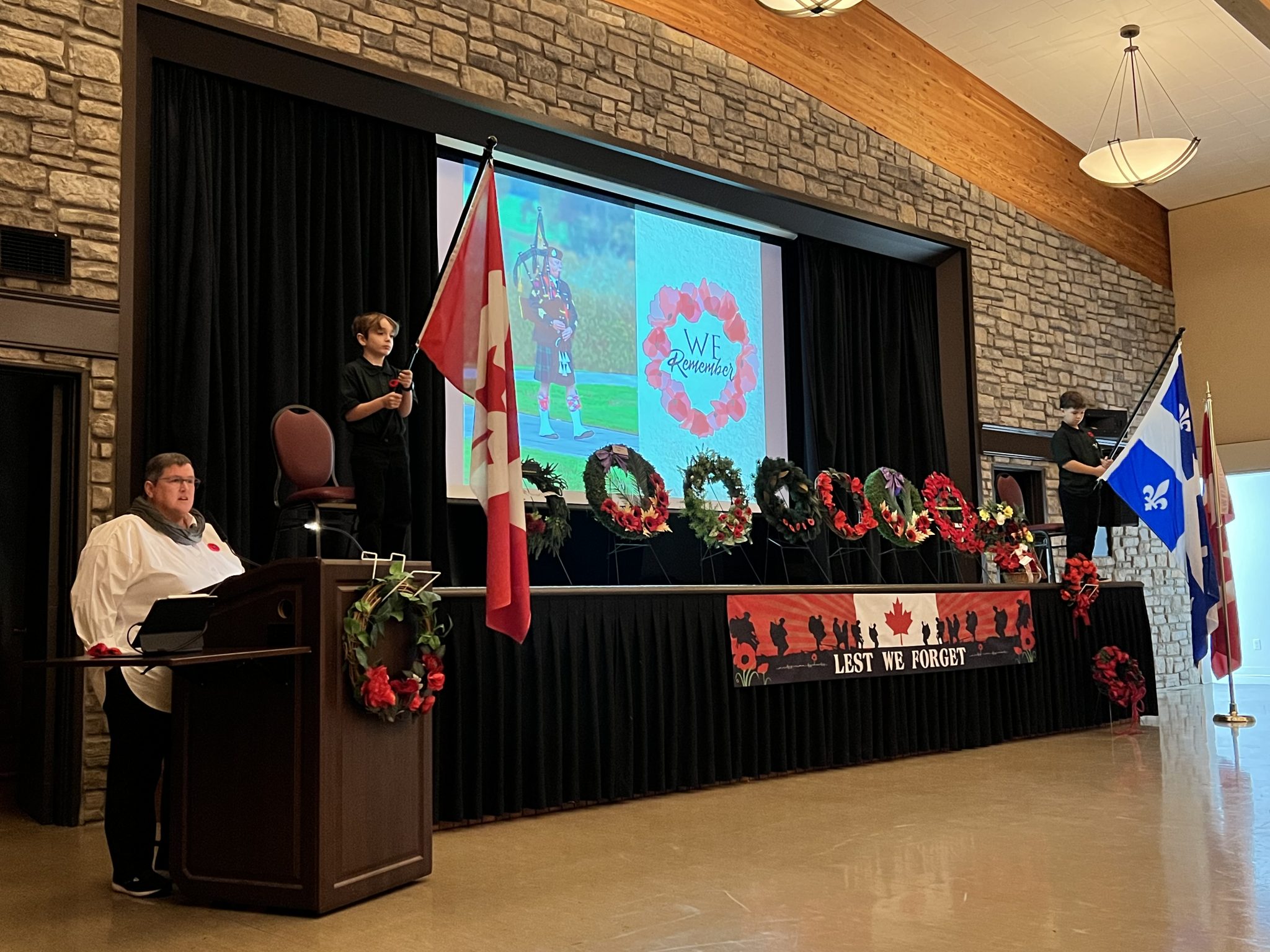 Valcartier Elementary School celebrates Remembrance Day - The Quebec ...