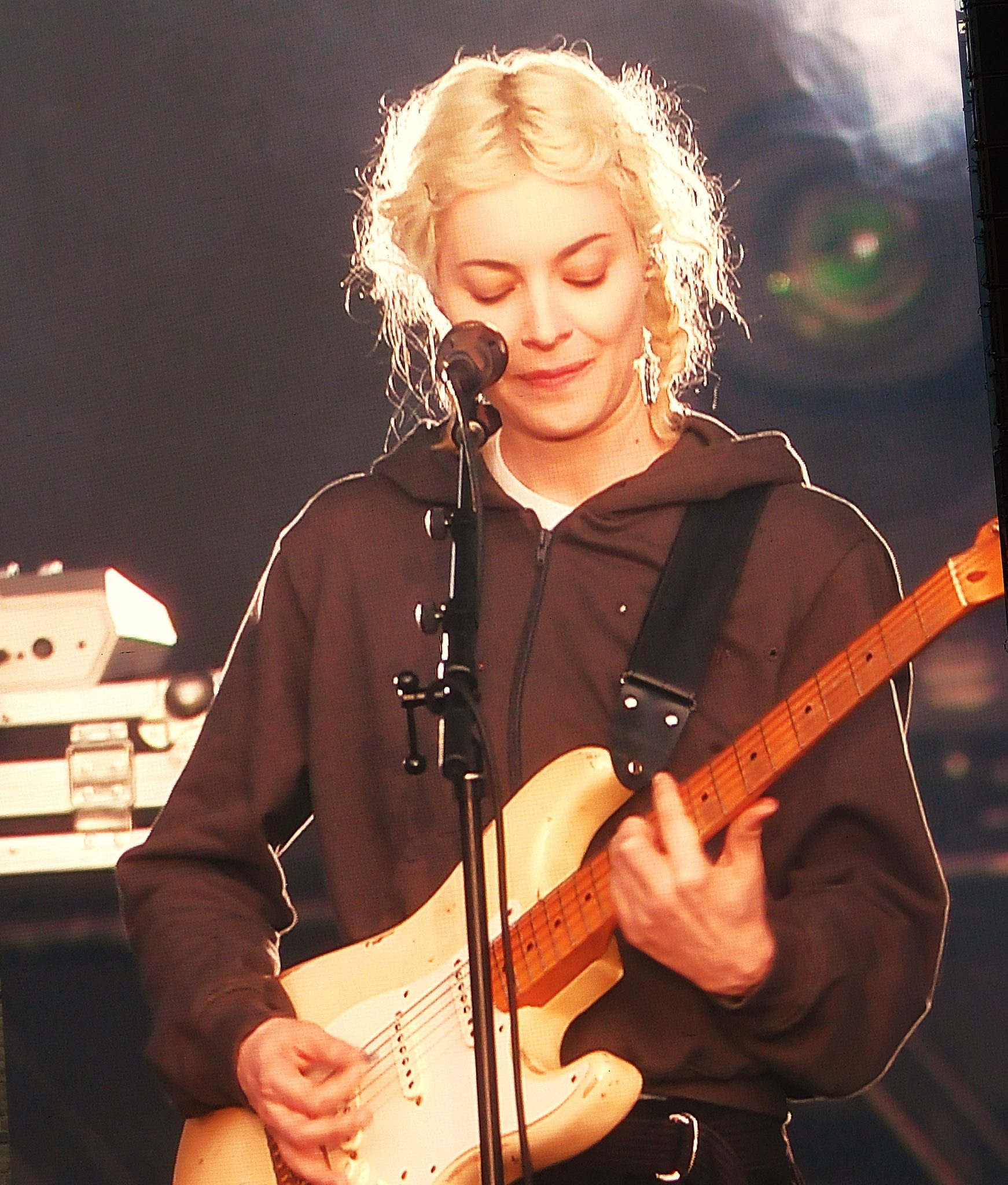 FESTIVAL D'ÉTÉ DE QUÉBEC: Men I Trust makes dreamy FEQ homecoming - The ...