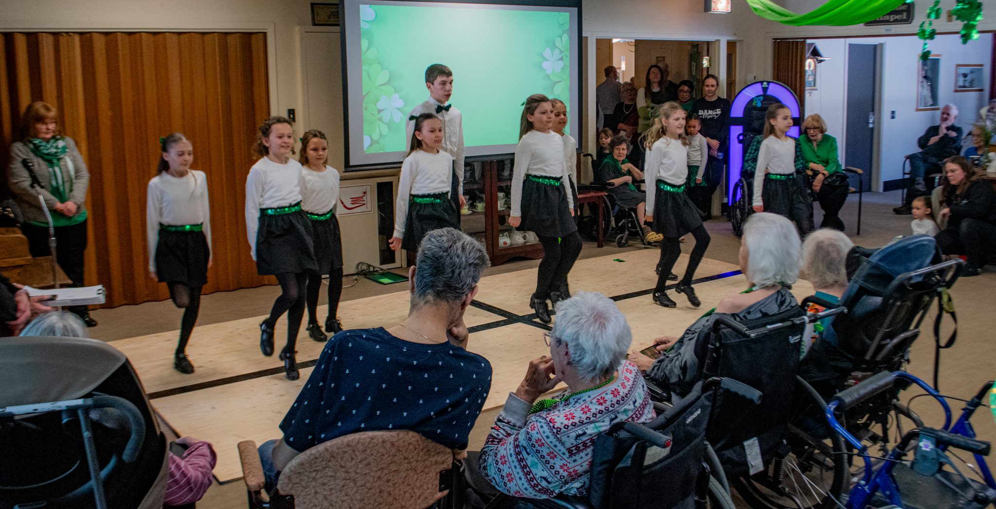 PHOTOS: The Shannon Irish Show goes on the road - The Quebec Chronicle ...