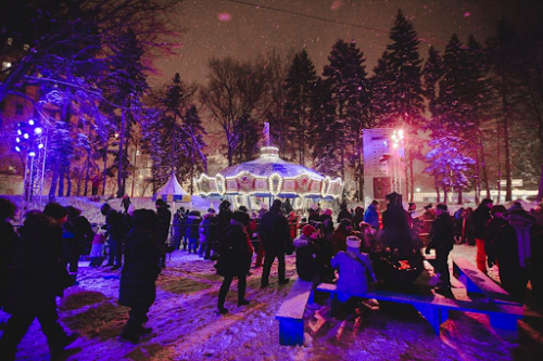 Quebec slides into 2020 on a spectacular Toboggan ride - The Quebec ...