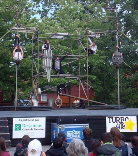 Jugglers from around the world meet in Limoilou - The Quebec Chronicle ...